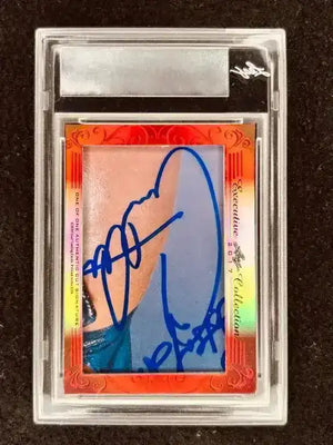 Christie Brinkley & Carol Alt 2017 Leaf Cut Signature card